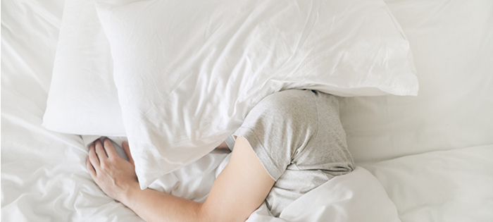 What alcohol actually does to your sleep cycle - CampusWell